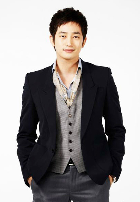 Park Si Hoo có thể bị bắt khẩn cấp