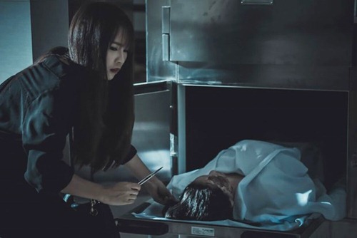 Linh Duyên: Cười vừa đủ, kinh dị vừa tầm
