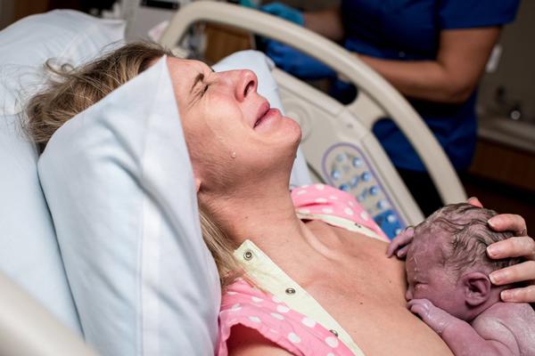 Đầu năm, cùng ngắm lại những bức ảnh sinh nở xuất sắc nhất