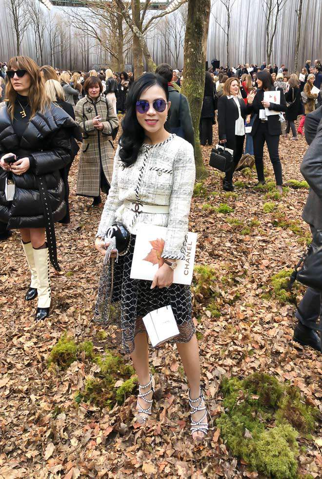 Không chỉ dự show Chanel, CEO Elise Lưu Nga còn thần thái hơn người