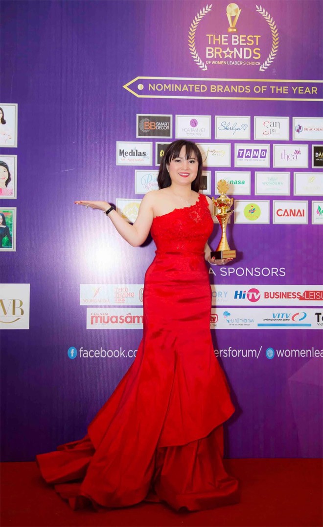 Kim cương Sherlyn Diamond - top 50 Thương hiệu tốt nhất