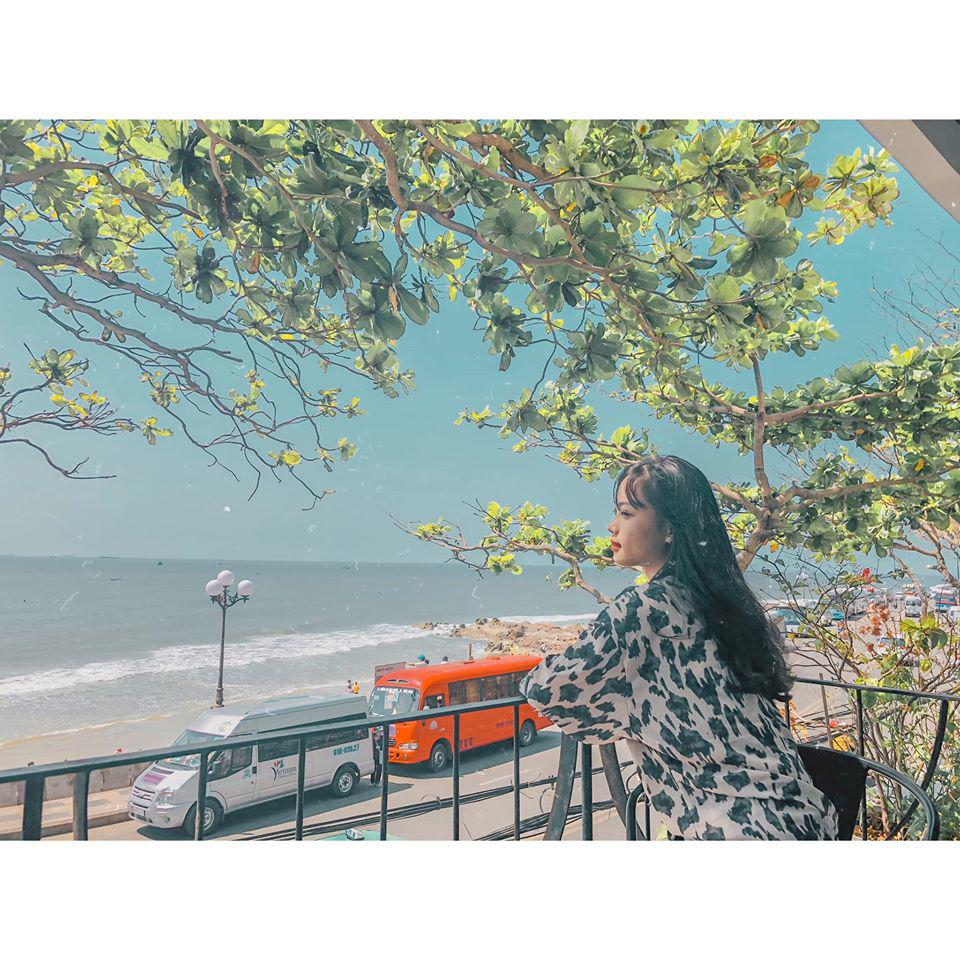 Quán cà phê hướng ra biển mới xuất hiện ở Vũng Tàu khiến giới trẻ mê mẩn