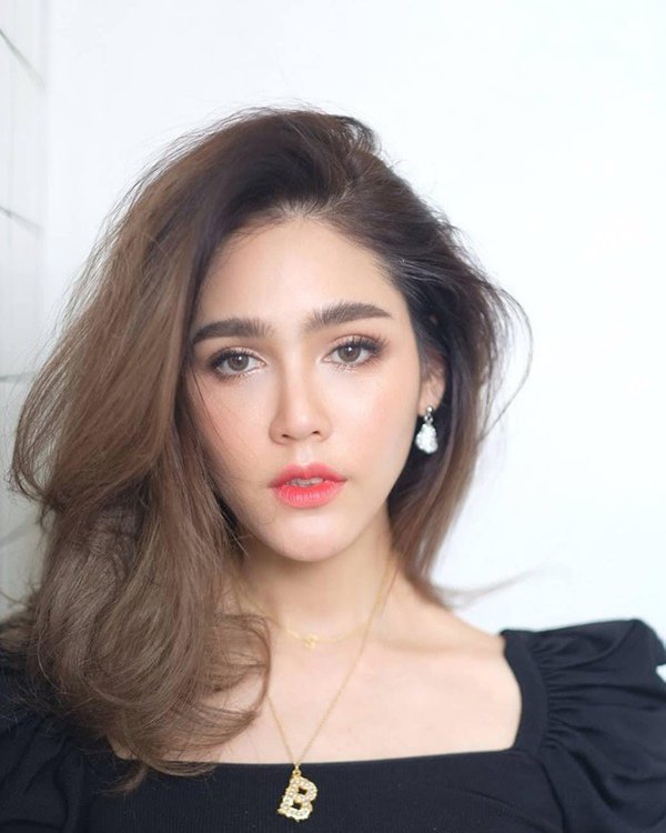 Chompoo Araya: Mỹ nhân đẹp nhất Thái Lan và đám cưới xa hoa bạc tỷ xứ Chùa Vàng