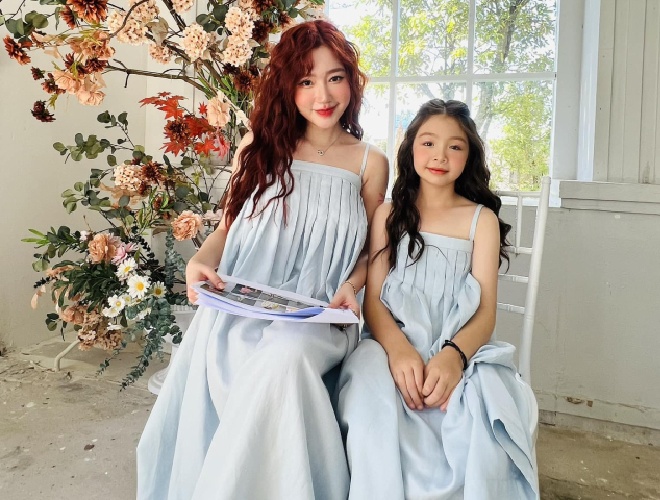 Elly Trần chua xót khi nghe con gái hỏi: Ba không chào ông ngoại mà lại bắt con chào người yêu ...