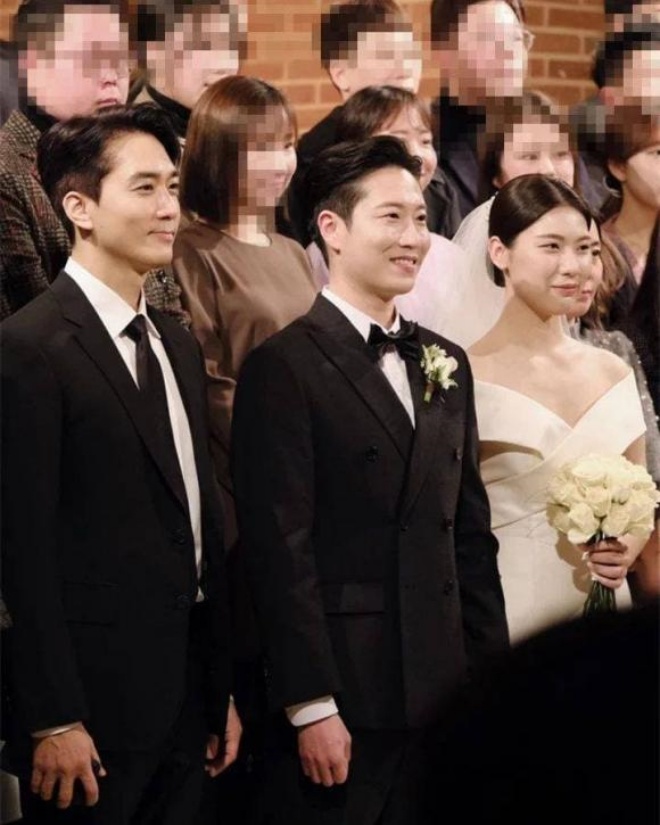 Đi đám cưới nhà người ta, Song Seung Hun thành tội đồ vì lấn át cả chú ...
