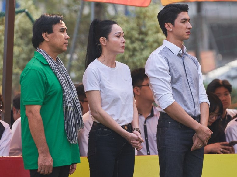 Mẹ chồng Phương Oanh bật khóc kể về khoảng thời gian không biết lấy tiền đâu để nuôi con, phải ...