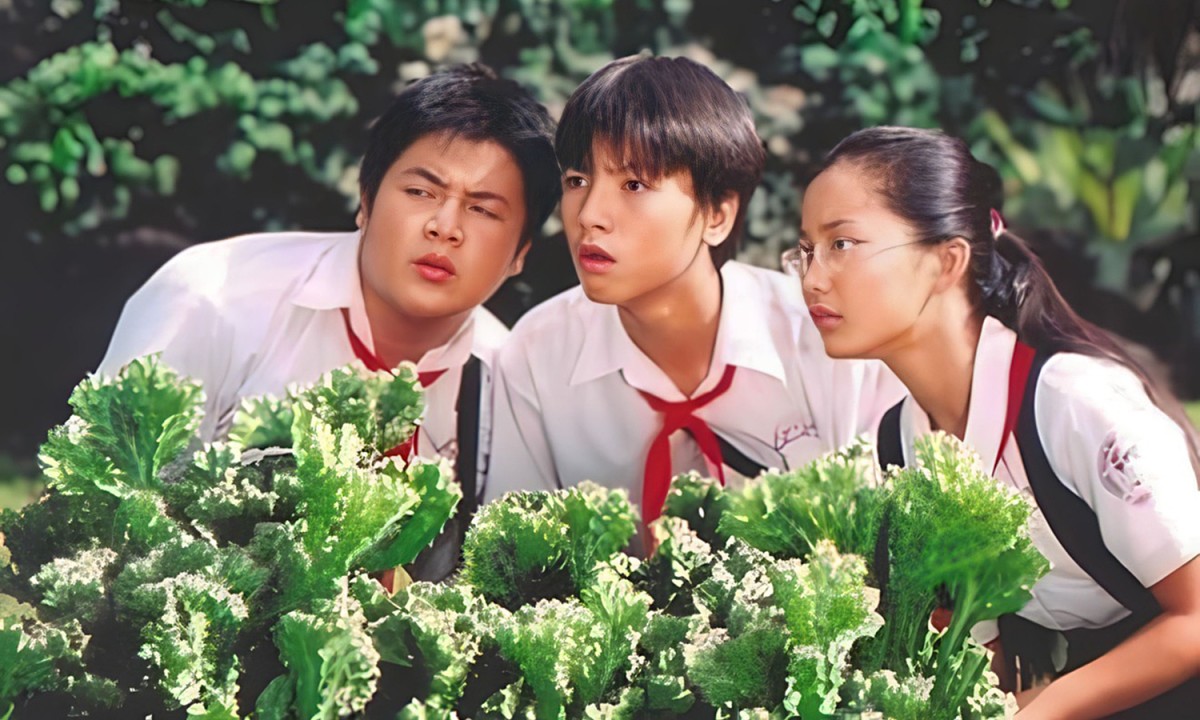 Dàn diễn viên phim truyền hình Kính Vạn Hoa nói gì về bản điện ảnh?