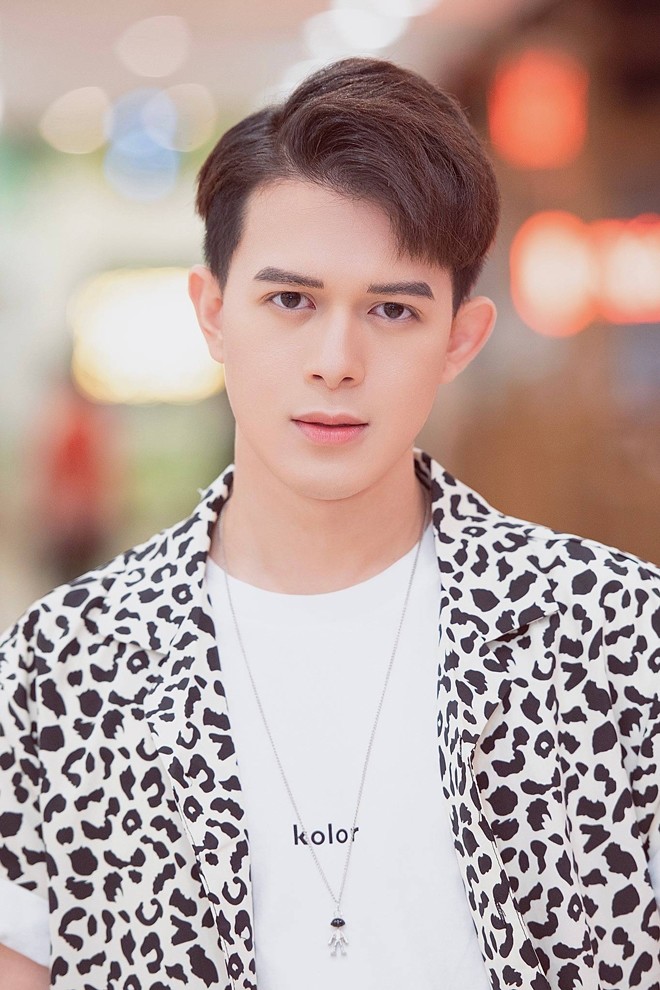 Quang Anh và Bảo Hân: Từ đôi chim ri Về Nhà Đi Con tới cặp rồng vàng của vũ trụ VTV