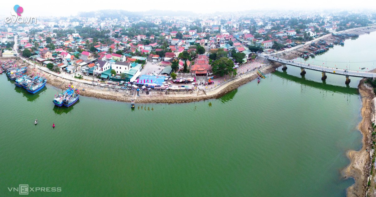 Ngôi đền tồn tại hơn 7 thế kỷ bên dòng Mai Giang