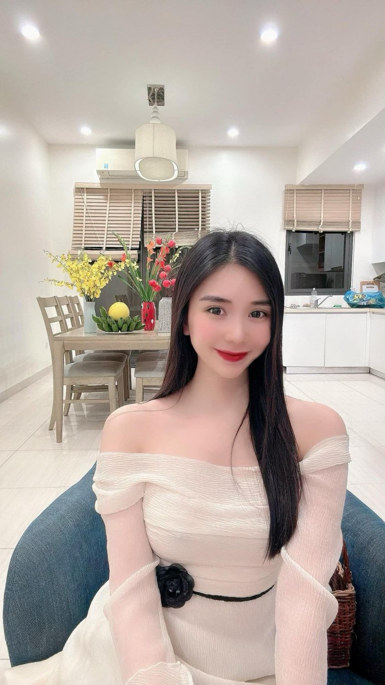 Mối quan hệ của Quang Lê và người yêu cũ xinh đẹp chia tay vẫn ngủ chung giờ thế nào?