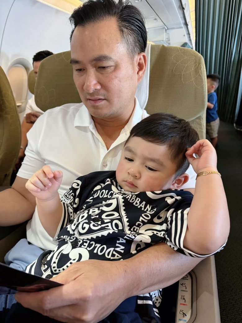 Lý Thùy Chang bất ngờ khoe bụng bầu to tròn, Chi Bảo chuẩn bị làm bố lần 3