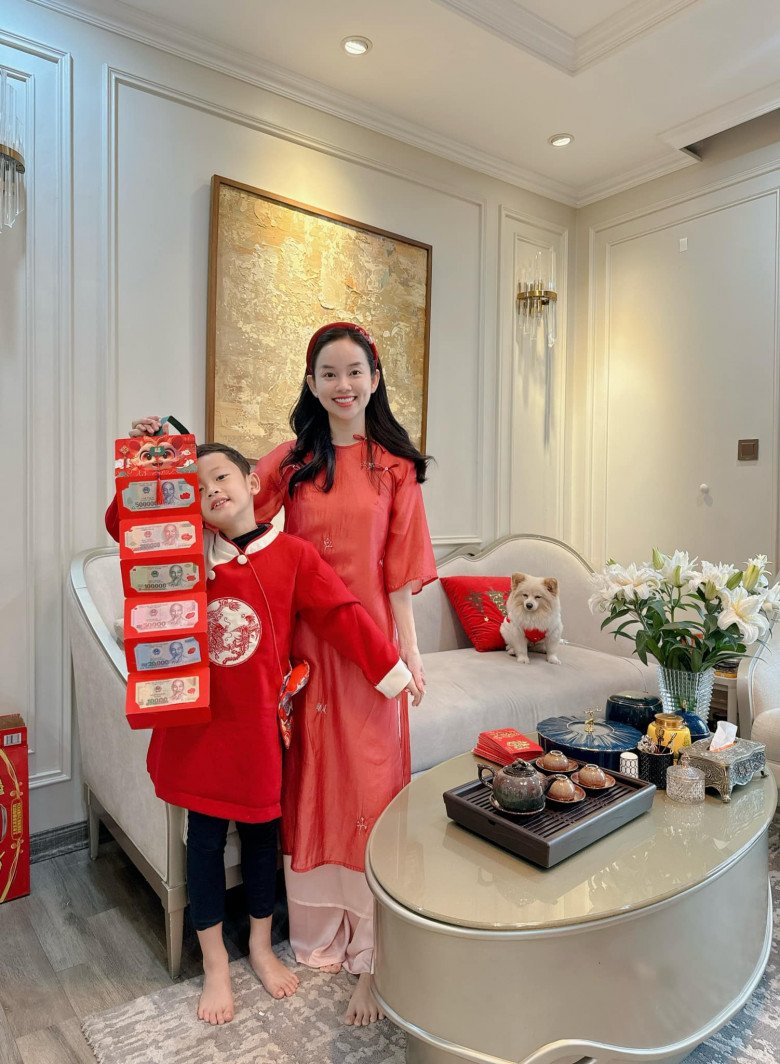 Ly Kute có bầu với chồng mới cưới, Khoai Tây chính thức lên chức anh trai