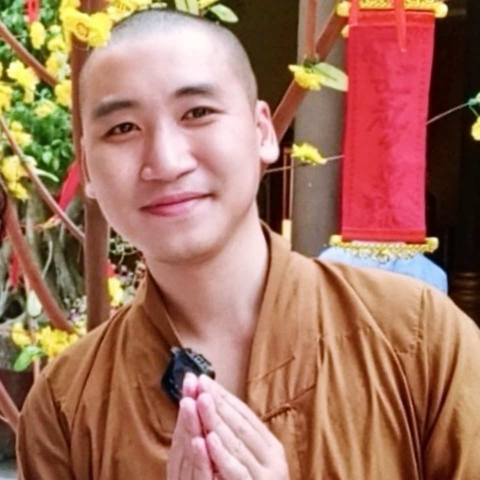 Vợ cũ Huy Cung lên tiếng sau khi vlogger xác nhận đã chính thức đi tu, tiết lộ tin nhắn của mẹ ...