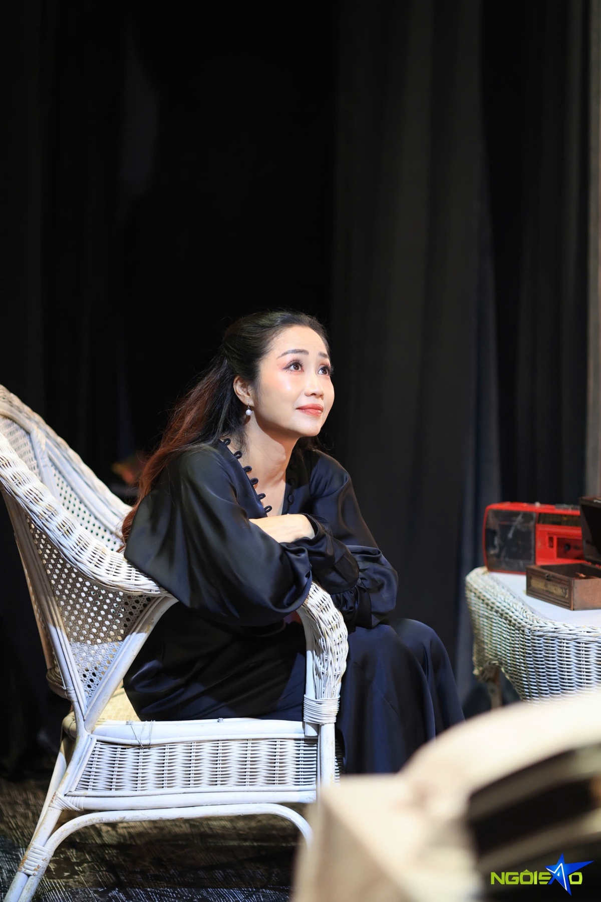 NSND Hồng Vân make up cho con trai
