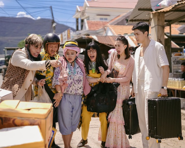 Phim Thu Trang vượt mặt Bộ tứ báo thủ của Trấn Thành