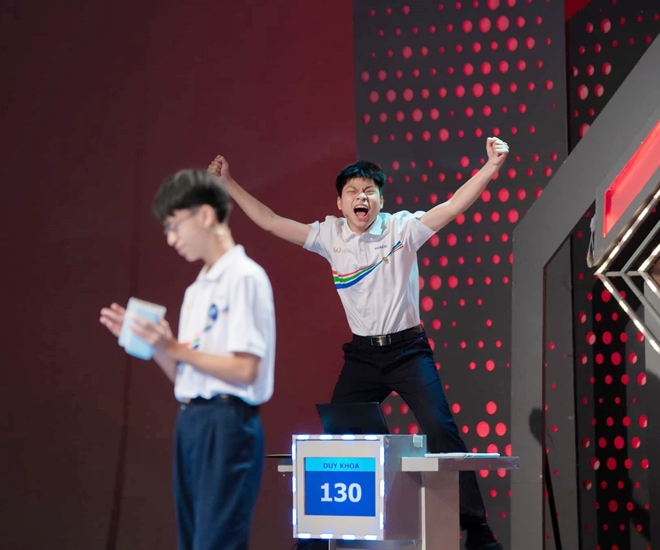 Gặp chủ nhân điểm cầu đầu tiên của Olympia 2025, "học bá” Lê Quang Duy Khoa quyết tâm giúp Huế ...