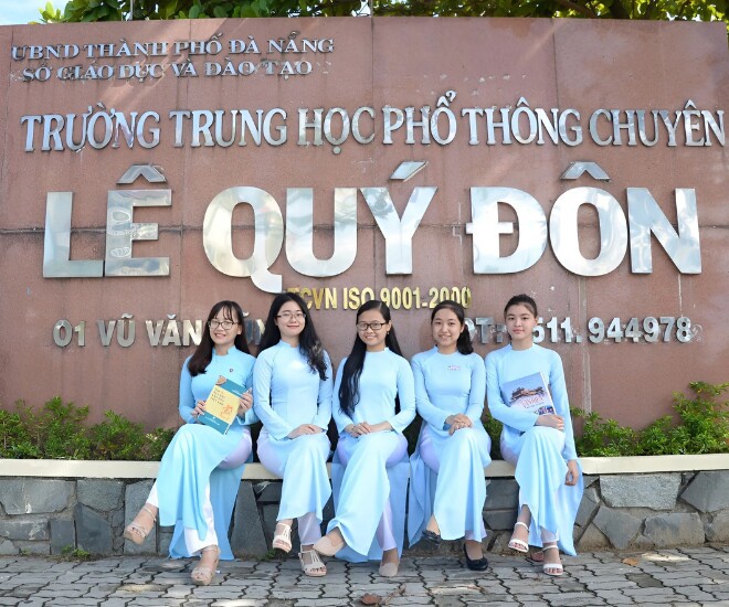 Khám phá trường chuyên tiền tỷ ở Đà Nẵng, từng có thí sinh vô địch ...