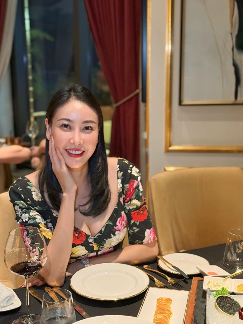 Hoa hậu Hà Kiều Anh bị tai nạn lúc mang thai: Xe của tôi lộn vòng, kính ...