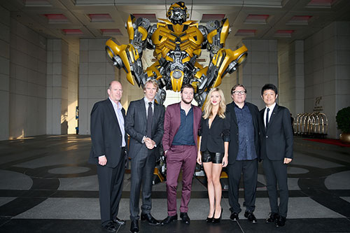 Sao phim Transformers 4 xuất hiện cuốn hút tại Bắc Kinh