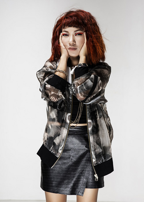 Diva Hà Trần về nước làm giám khảo Vietnam Idol