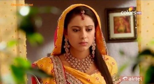 Nhìn lại quãng đời vật vã vì tình của Anandi 2 trong Cô dâu 8 tuổi