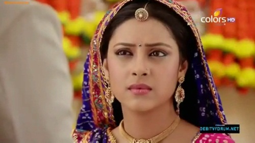 Nhìn lại quãng đời vật vã vì tình của Anandi 2 trong Cô dâu 8 tuổi