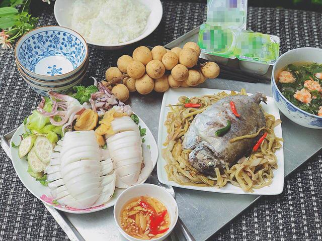 Mẹ đảm chia sẻ những mâm cơm chưa đến 100 nghìn mà bữa nào cũng như tiệc