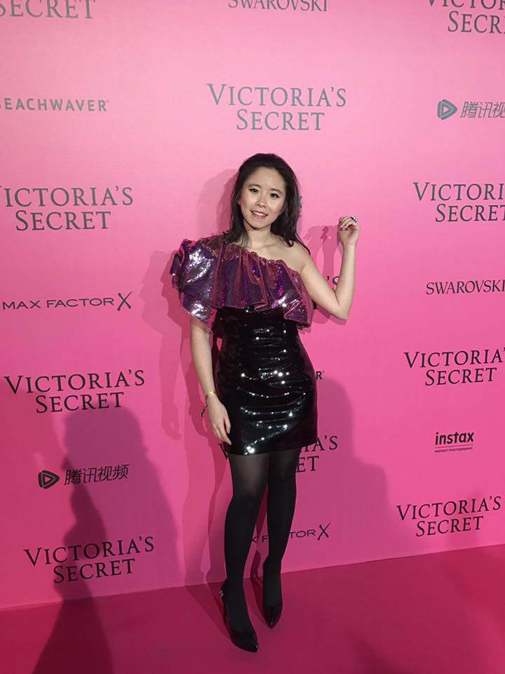 Nga Nguyễn: Fashionista người Việt duy nhất sải bước tại Met Gala là ai?