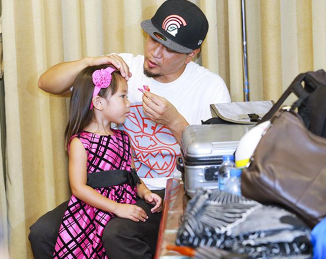 Không ngờ con gái Diva Hà Trần đã lớn phổng phao và xinh đẹp ăn đứt mẹ!