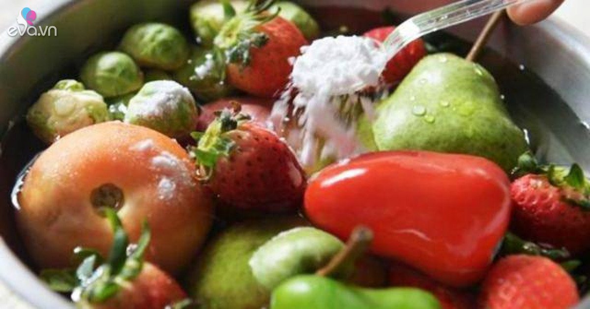 Rửa rau củ như thế nào để không còn thuốc trừ sâu?
