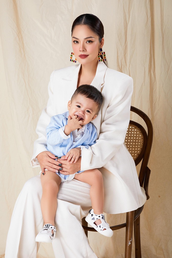 Dương Cẩm Lynh 2 lần sinh con khổ cực, bị "cắm sừng” lúc bầu bí, giờ ...