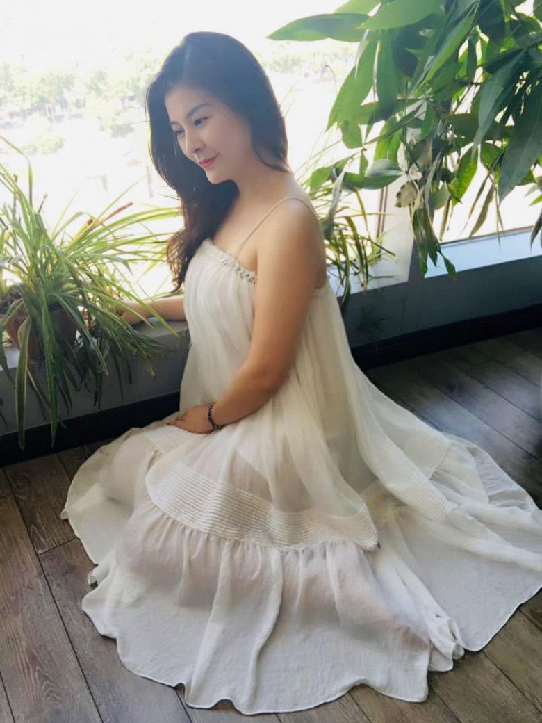 Vợ anh Núi Sóng Ở Đáy Sông: Giấu đời tư cho bí ẩn, quá khứ 39kg mặt mỏng mắt nhỏ giờ khác hẳn