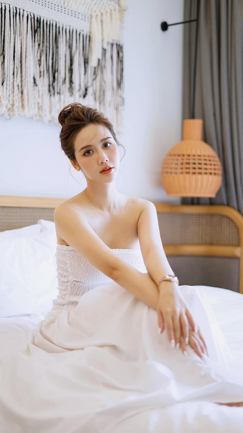 Huyền Lizzie không hối hận vì từng lấy chồng dù ly hôn trong đau khổ ...