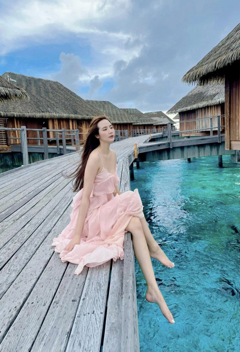 Huyền Lizzie không hối hận vì từng lấy chồng dù ly hôn trong đau khổ ...