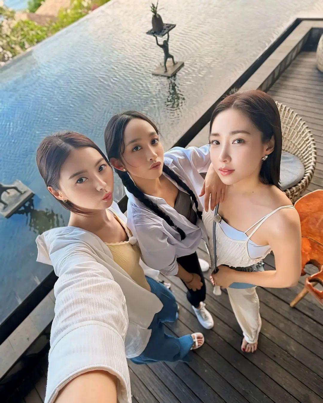 Thành viên SNSD bị tạm giữ ở Indonesia