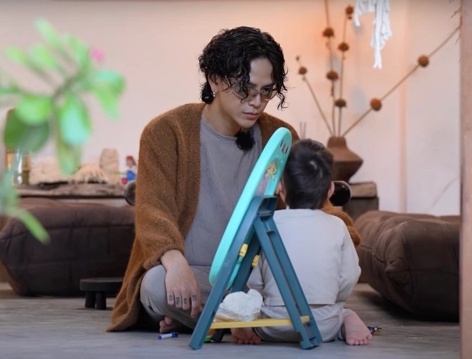 Trước livestream Lâm Minh bị tác động vật lý, Decao thể hiện tình cảm ...