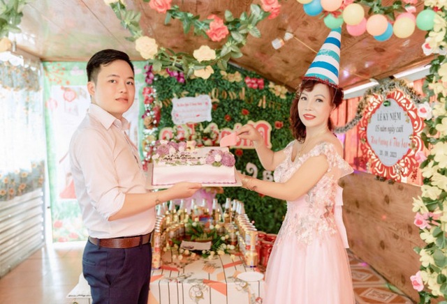 Cô dâu Thu Sao sau 6 năm kết hôn, 68 tuổi vẫn được chồng trẻ gọi là ...