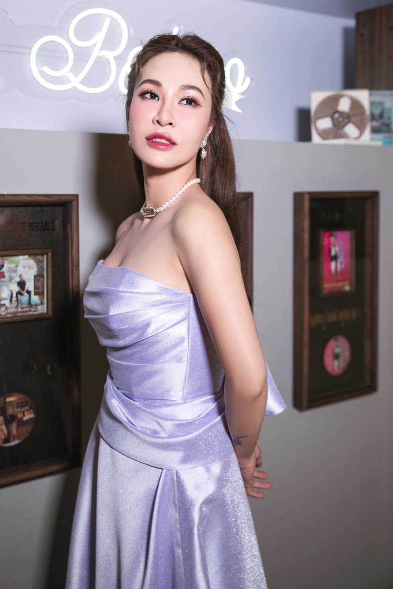 Sao Việt cảm ơn người cũ hậu chia tay: Nghe đến MC Mai Ngọc, Uyên Linh mà cảm giác trái ngược