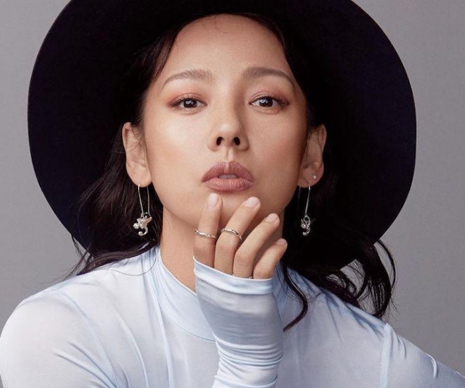 Cuộc sống của Lee Hyori ở tuổi mãn kinh: Mẹ đẻ thất vọng, mẹ chồng thừa ...