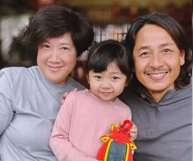 Vợ một nam diễn viên mang thai ở tuổi 58, chi hơn nửa tỷ đồng cho một ...