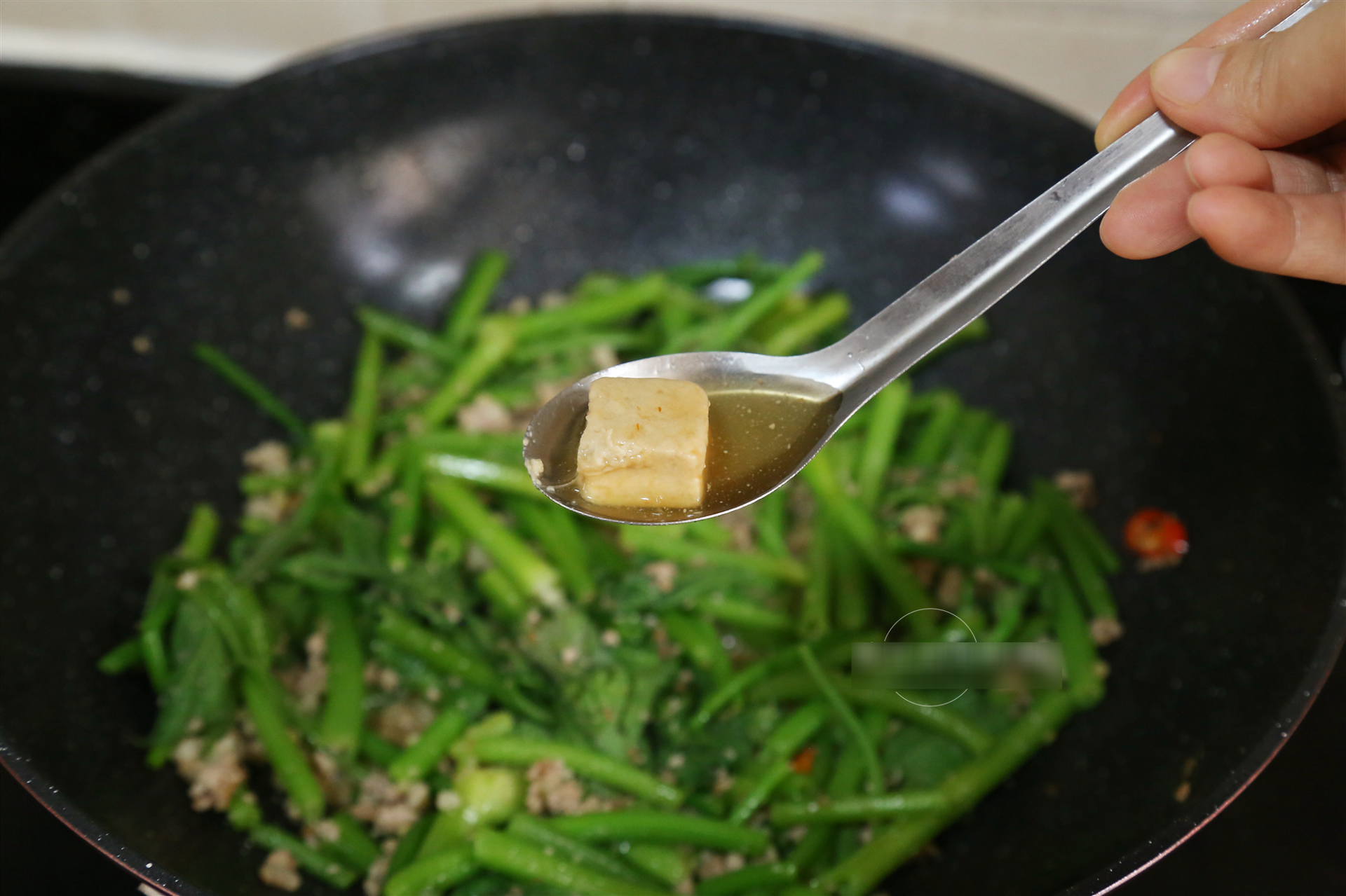 Loại rau mùa hè giòn ngọt, giúp thanh nhiệt phổi, thúc đẩy nhu động ...