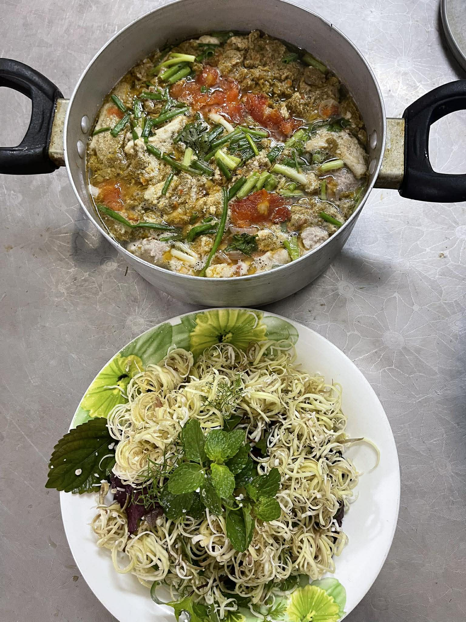 Đặc sản chui lên từ lòng đất ở Ninh Bình nấu canh ngon, vị ngọt như cua ...