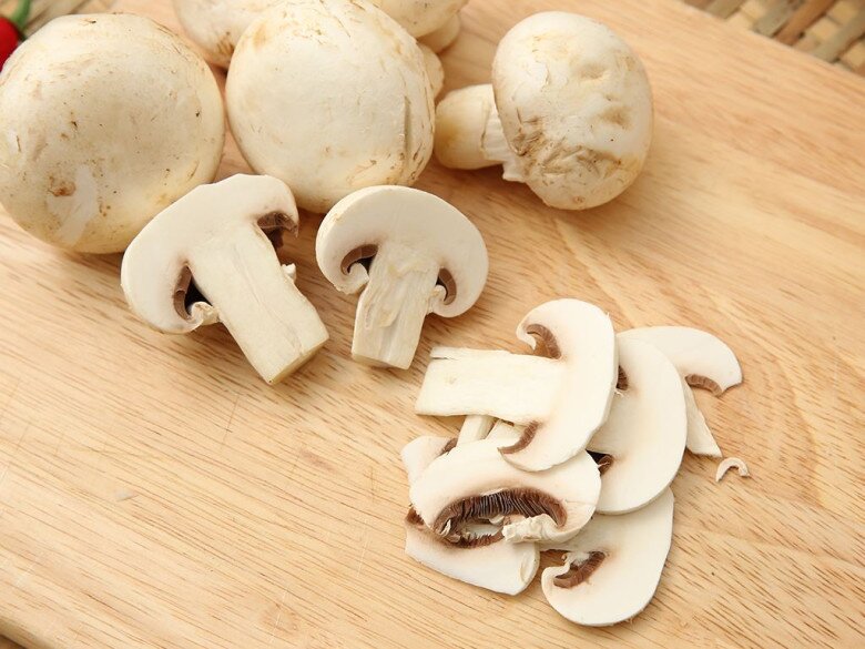 Thứ này là rau nhưng giàu đạm lẫn canxi, có thể ngừa ung thư, xào hay ...