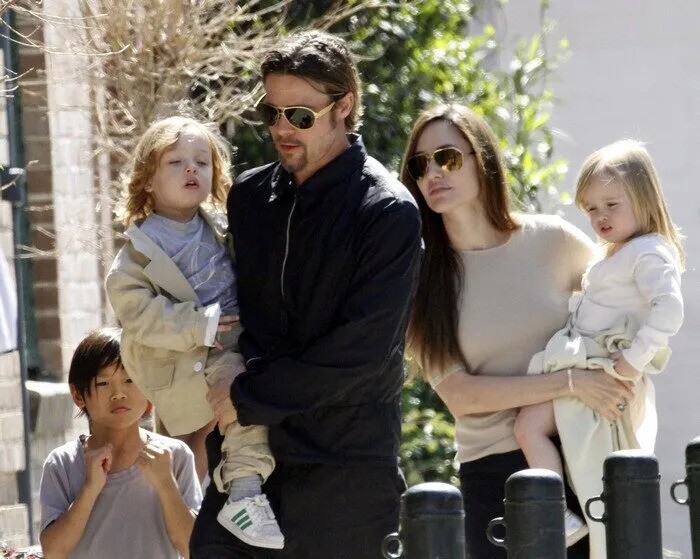 Nghiệp báo của Brad Pitt: Bỏ vợ theo Angelina Jolie vì muốn có con, về ...