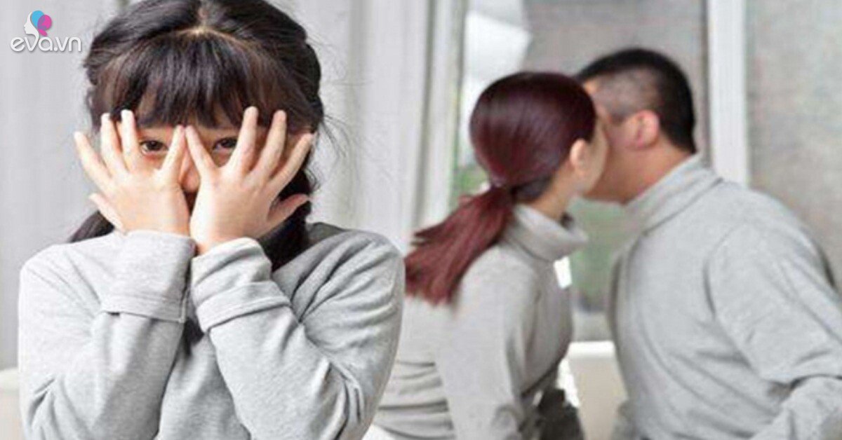 Bật cười với tiết lộ của bé gái 4 tuổi: Bố luôn bắt nạt mẹ vào ban đêm