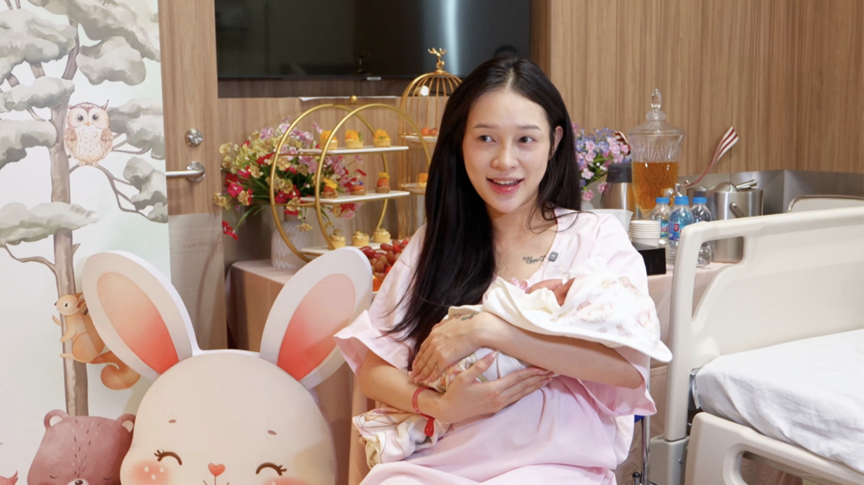 Mẹ bầu Gen Z: Tham quan bệnh viện trước khi chốt đơn, học tiền sản và ...