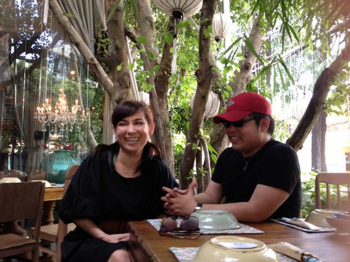 QUANG LE | Ca sĩ Quang Lê về nước HẸN HÒ với Phi Nhung