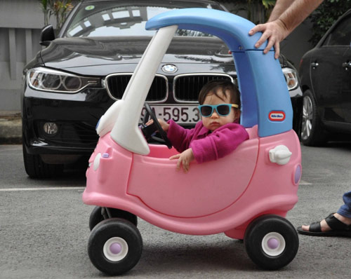 Siêu mẫu nhí: Nàng tiên cá Madeline Mai Ashton