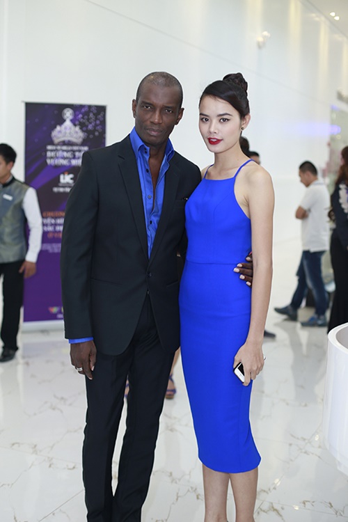 Nguoi yeu Thu Hien model : Thu Hiện gợi cảm bên người yêu