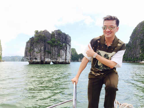 Le Thi Huyen Anh va Elly Tran : Hotgirl thân thiết như chị em